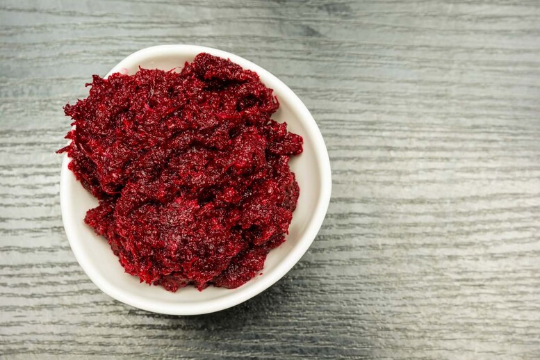 Buraczki z chrzanem - ćwikła. Przepis do słoików | Przepisy.pl